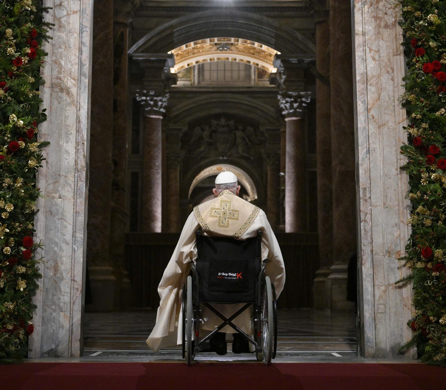 'Hope does not disappoint:' A Jubilee for the history books | Faith ...