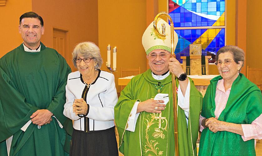 ‘Miracle’ celebration honors grandparents | Miami | thefloridacatholic.org