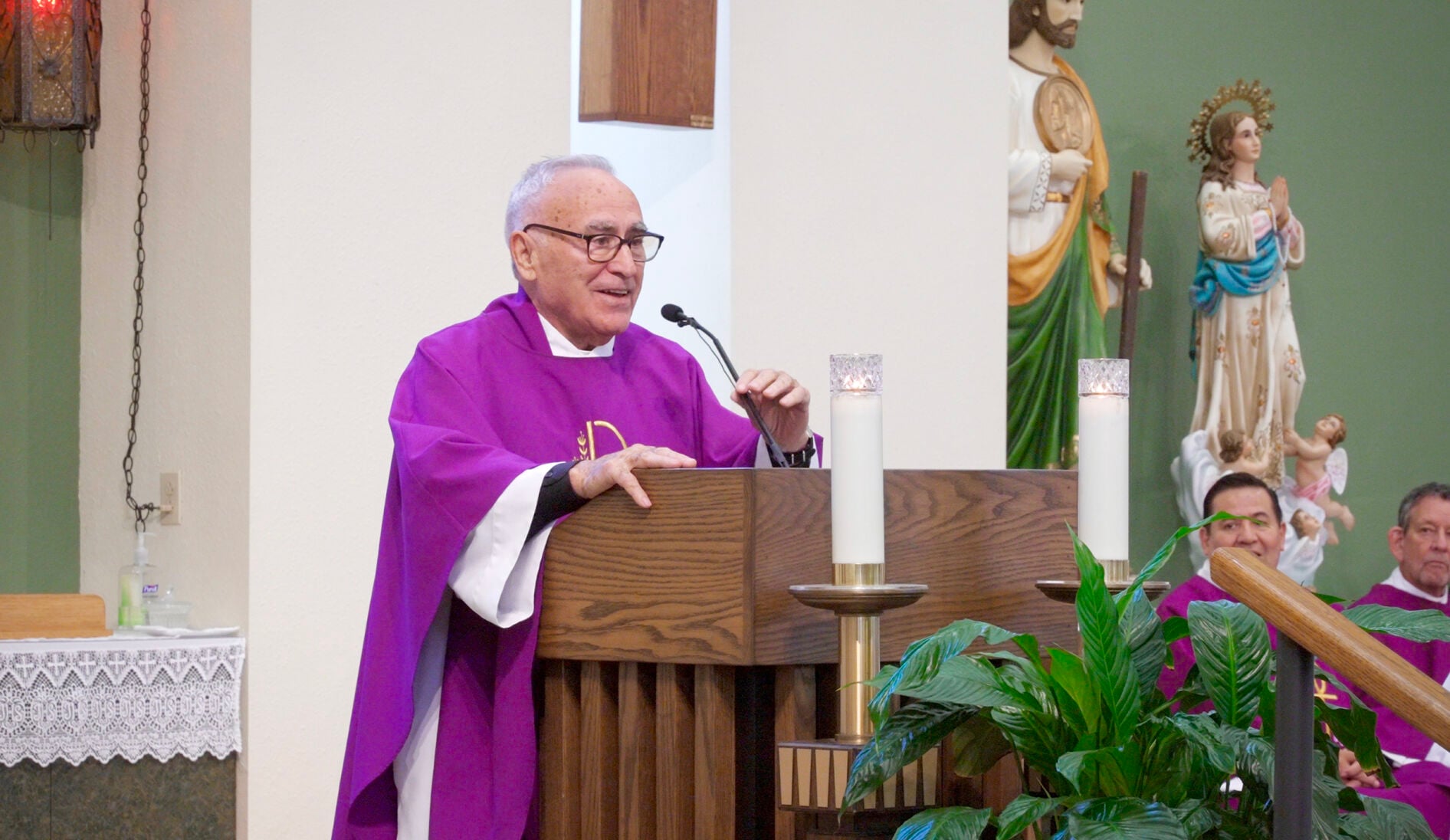 Founding Pastor of St. Jude retires | Venice | thefloridacatholic.org