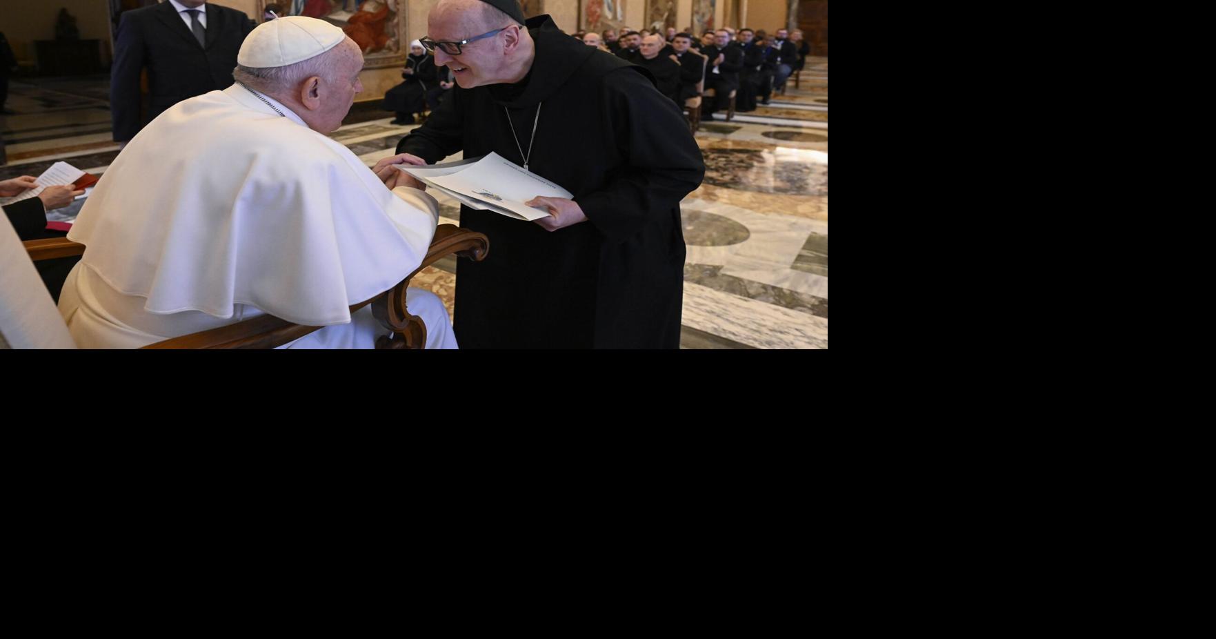 Long homilies are 'a disaster,' keep it under 10 minutes, pope says ...