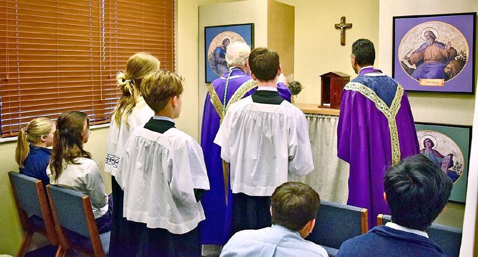 Bishop Noonan blesses academy's new chapel | Orlando ...