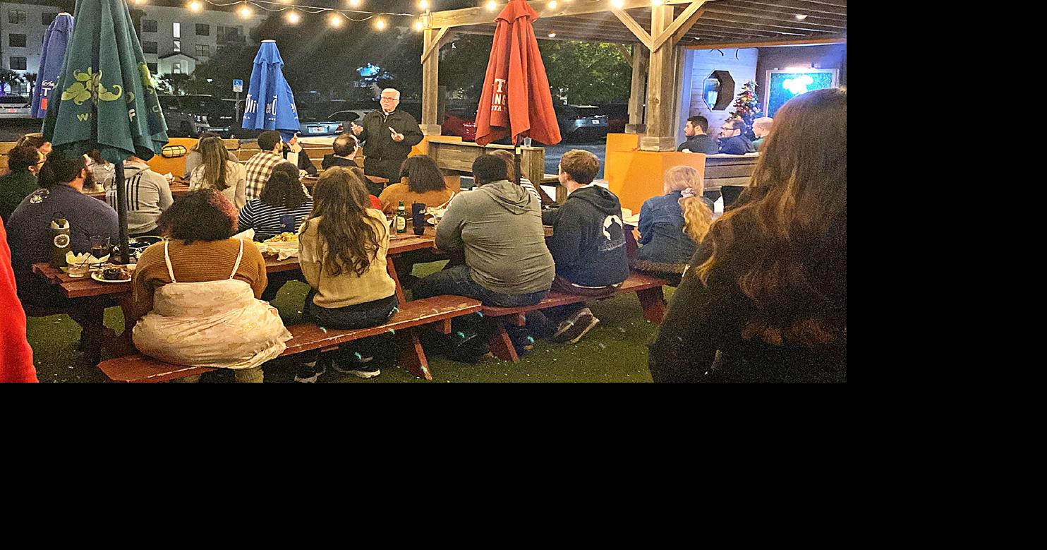 Bishop Dewane addresses young adults | Venice | thefloridacatholic.org