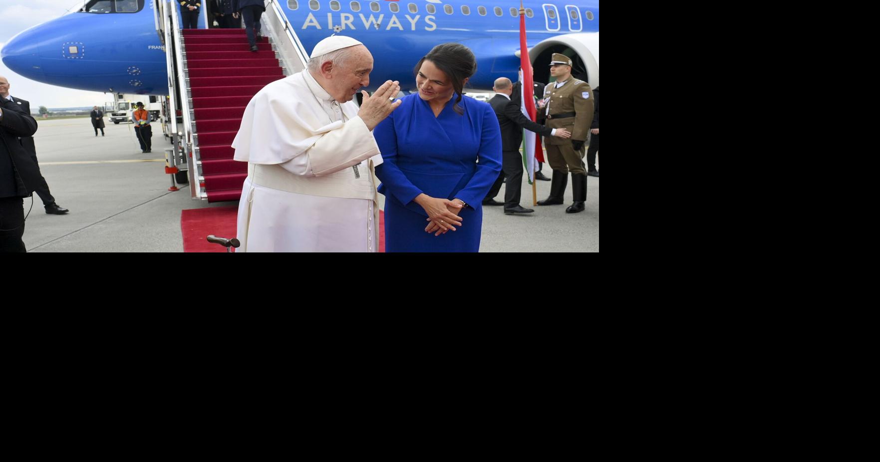 Pope on plane talks about Ukraine, returning artifacts to Canada ...