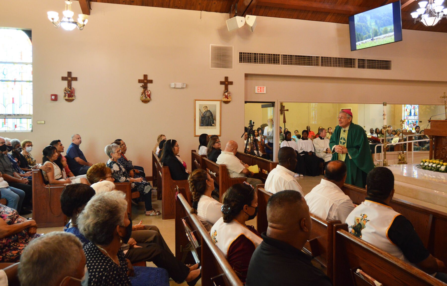 Pastor installation also includes blessing of altar at St. Philip ...