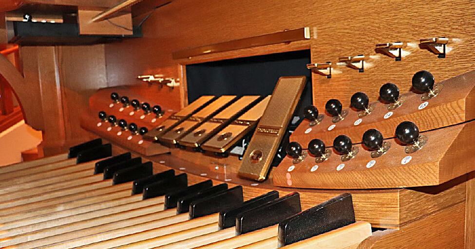 World-renowned organist wows Shrine audience | Florida ...