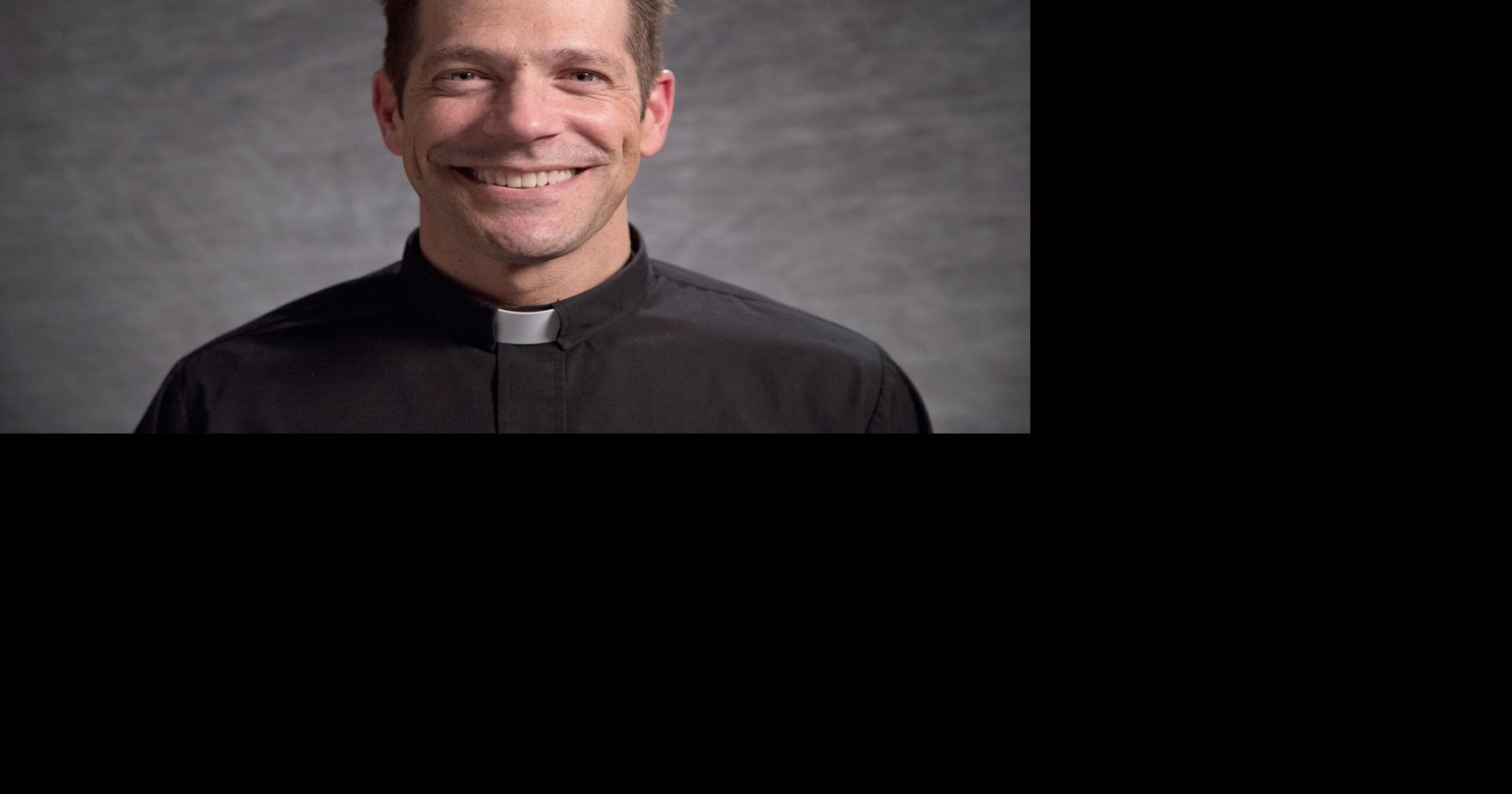 Priest-podcaster's new viral video 'The Bible in 10 Minutes' garners ...