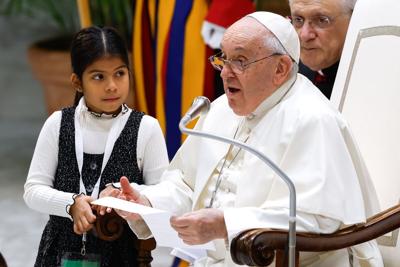 Pope encourages children to speak up, work for peace | Vatican ...