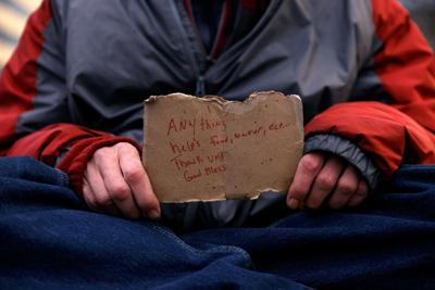 In race against snowfall, homeless people in Anchorage face tough time ...