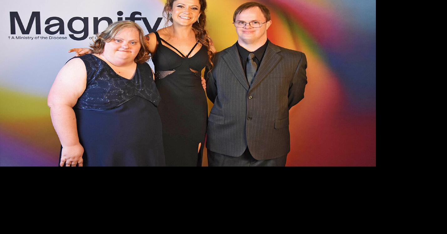 Magnify supporters dance the night away | Orlando | thefloridacatholic.org