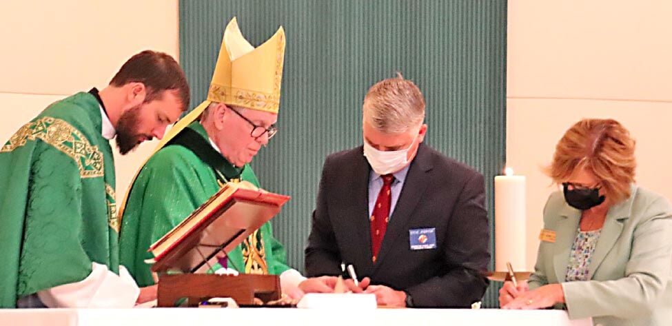 Sarasota faithful welcome Pastor | Venice | thefloridacatholic.org