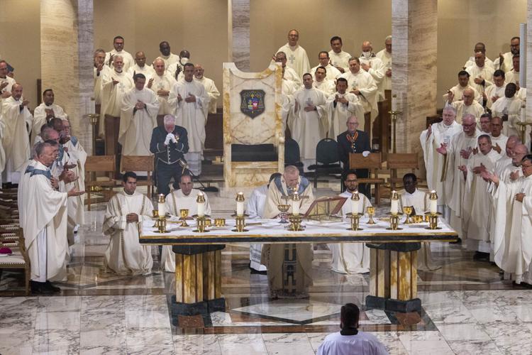 El Arzobispo Thomas Wenski celebra 25 años como obispo | La Voz ...