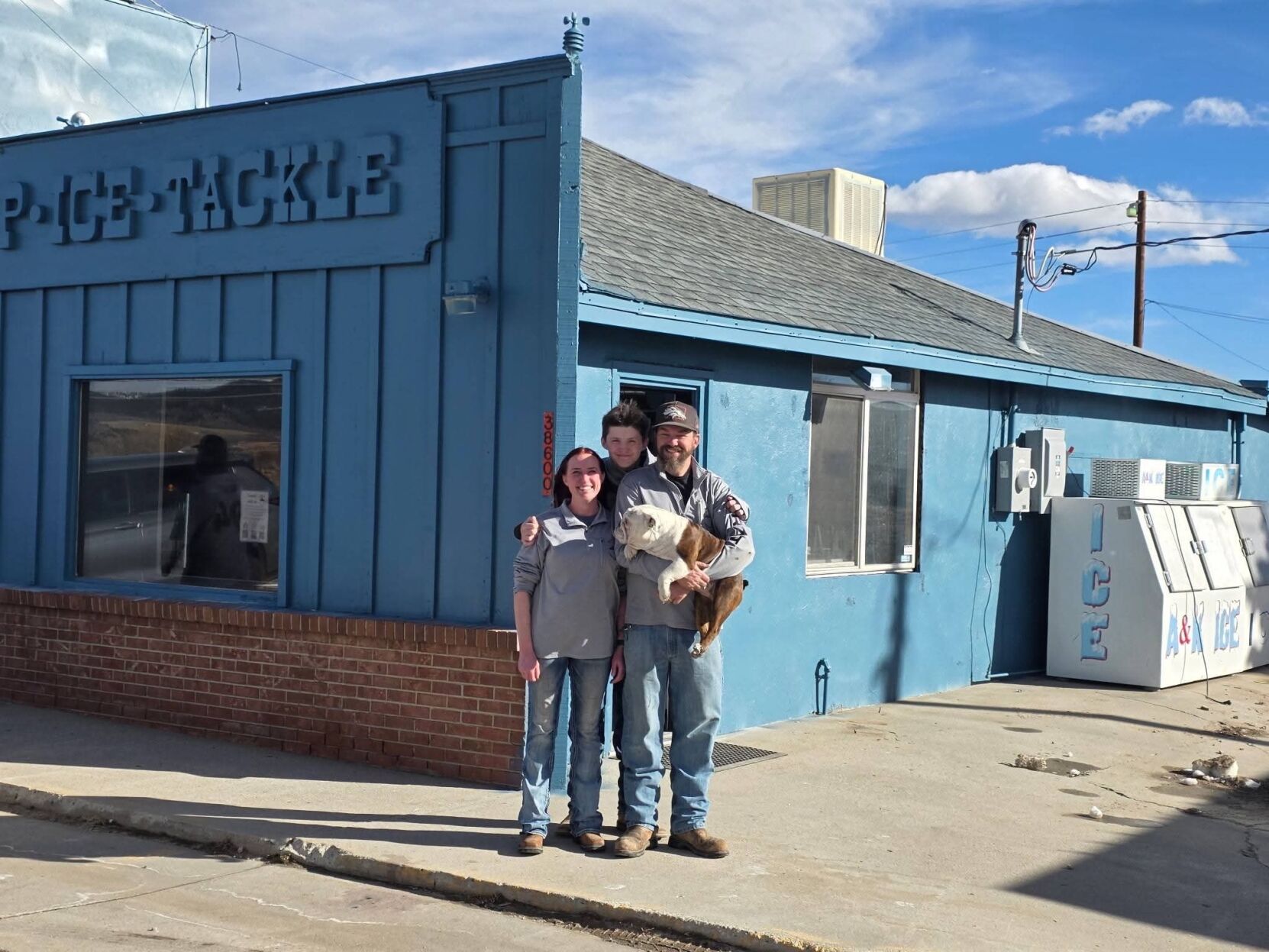 Jefferson Corner Store opens doors to community | Business | theflume.com