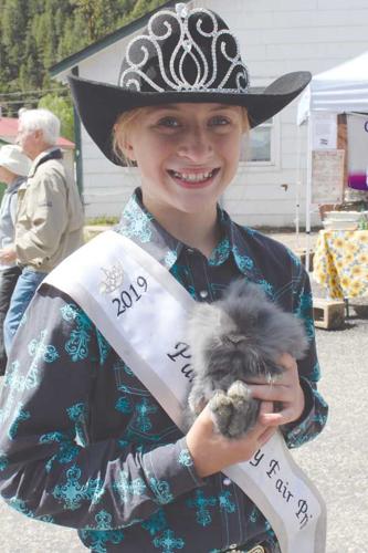 Bailey Day | Free Content | theflume.com