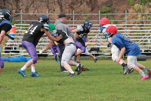 Winning first game is Huskies’ goal | Sports | theflume.com