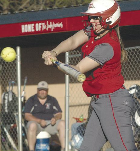 HIGH SCHOOL SOFTBALL: Eagles fall to William Byrd, top Magna Vista twice
