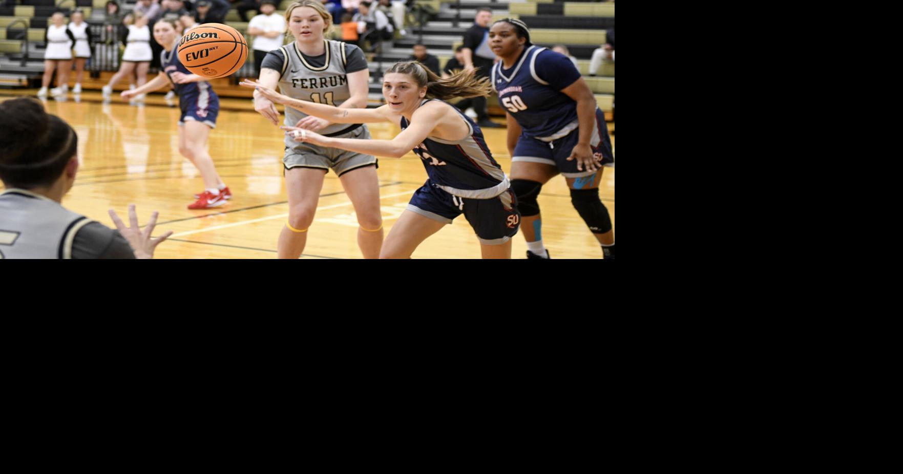 Hornets sting Panthers in women’s basketball, 57-44
