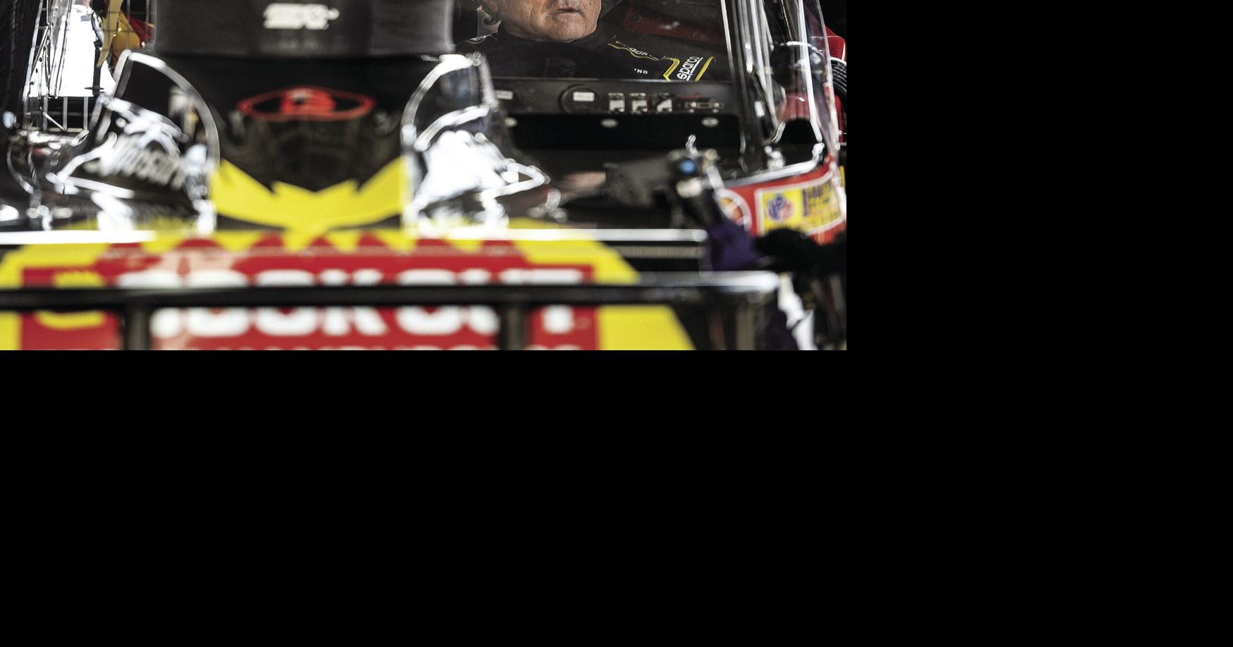 Labonte is coming back to South Boston in a Modified