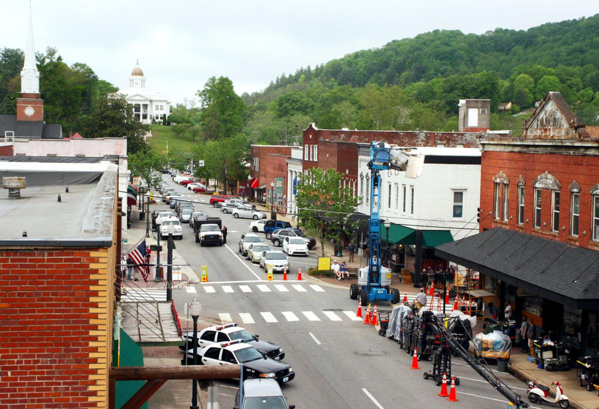 Three Billboards Outside Ebbing, Missouri filming locations ...