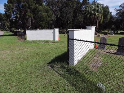 New BG Cemetery Fence | Hardee Living | theheraldadvocate.com