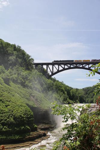 'Big Boy' locomotive draws thousands at Silver Springs, Letchworth ...