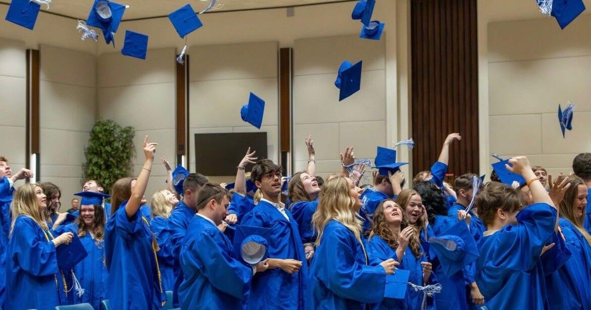 Graduation 2025: Geneseo celebrates roots and risks | News | thelcn.com