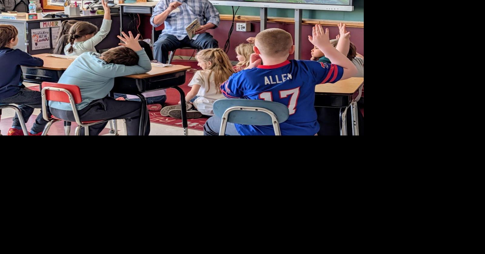 Lawmakers 'get literary' for Read Across America Day | News | thelcn.com