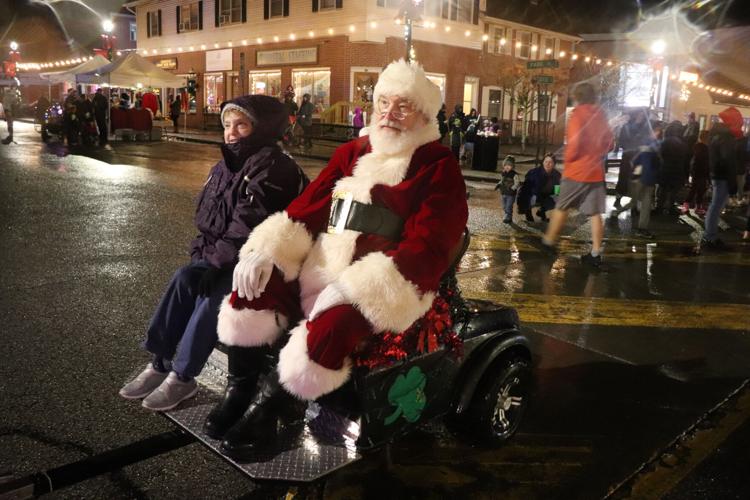 Looking like Christmas: Holiday season kicks off with community ...