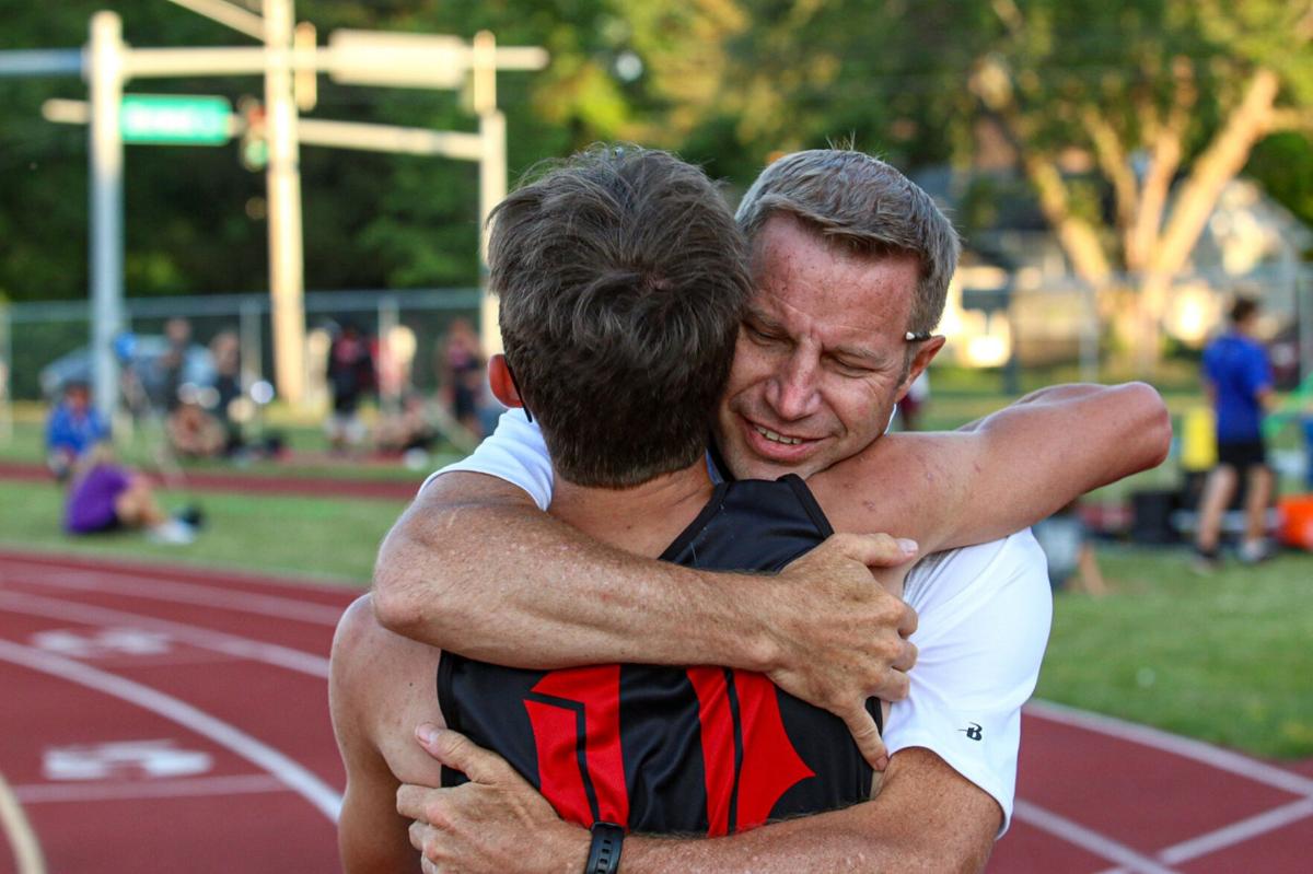 SEC. V TRACK AND FIELD: Le Roy boys earn third straight sectional title ...