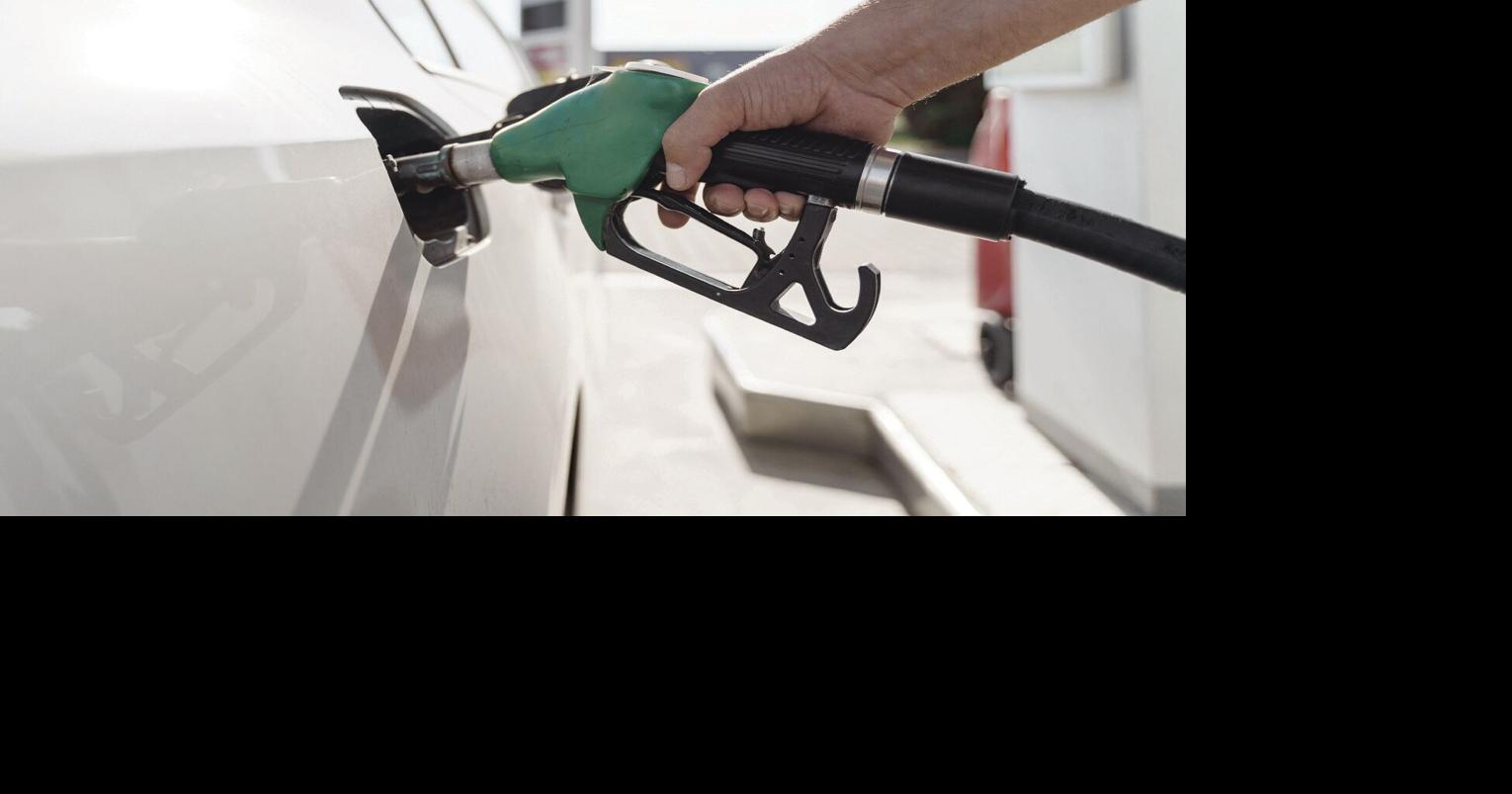AAA: NY's average gas price dips below $3; area prices remain above ...