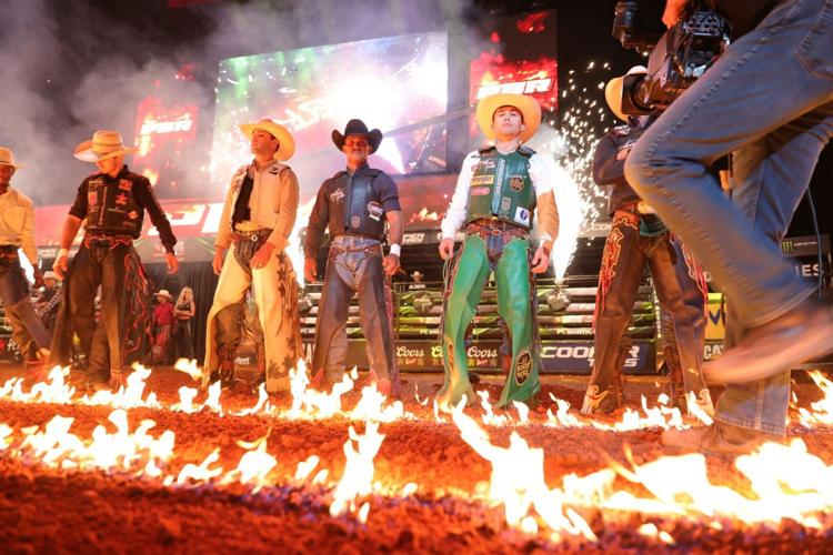 BULL RIDING: Swearingen returns from two surgeries to get third place ...