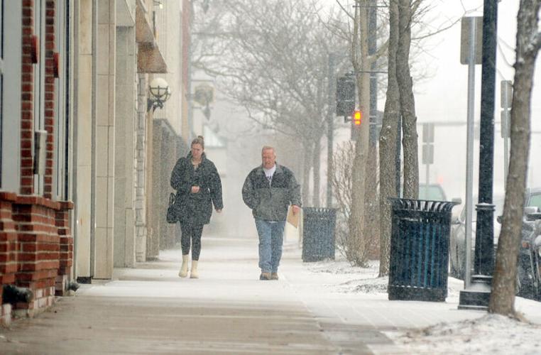 An expected winter mess: Temperatures drop ahead of anticipated snow ...