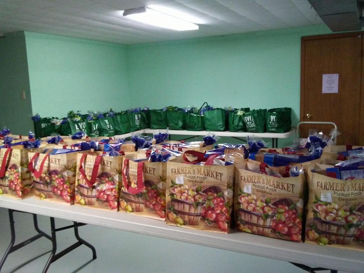 Pack your food pantry donations in a reusable bag this year | Local ...