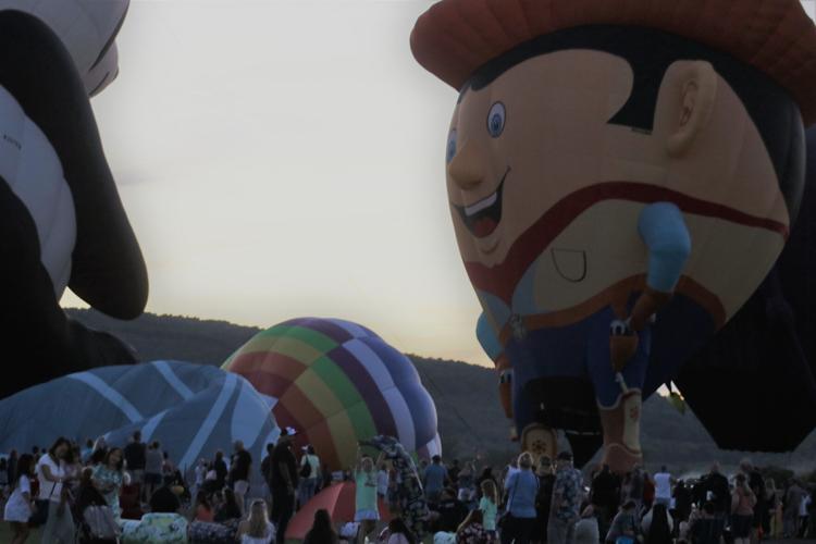 Gift to the valley: Dansville’s balloon festival has community aglow ...
