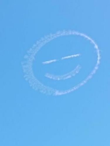 Air show skywriter draws in Batavia’s wild blue yonder | Local News ...