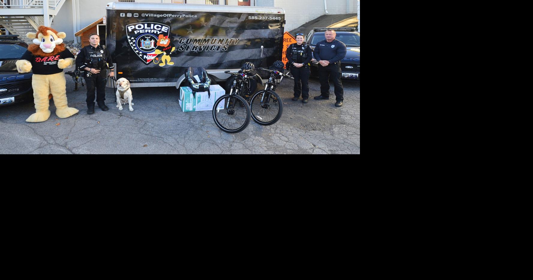 Perry police showcasing new cargo trailer | | thelcn.com