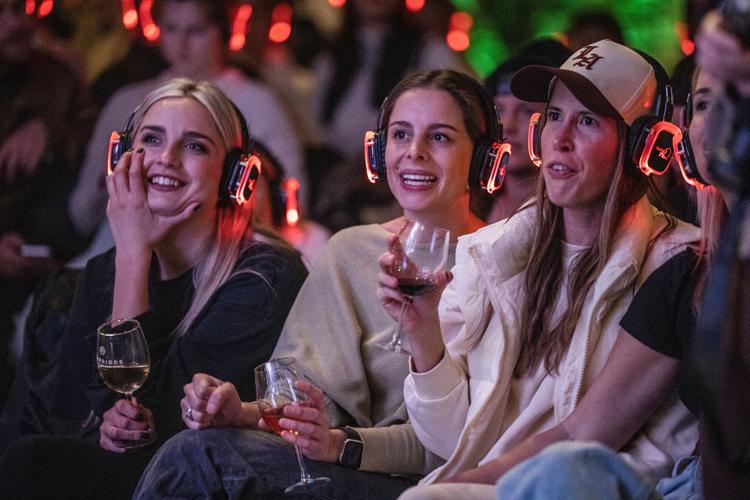 Minneapolis' 'Date Night Podcast' is where speed dating meets 'The ...