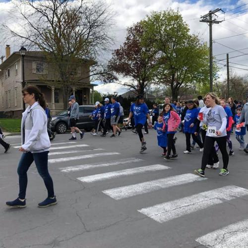 Strollin’ for the Colon’s final event in Geneseo was its largest ever ...
