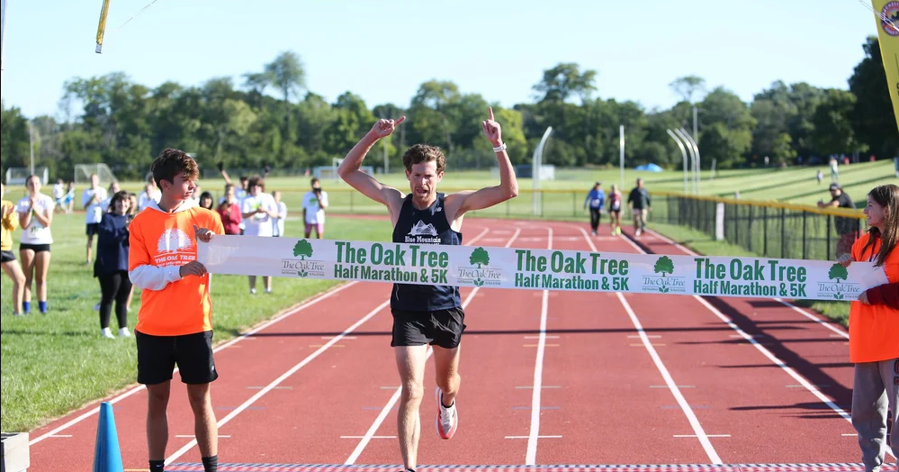 Geneseo runner takes Oak Tree Half Marathon on record-setting day ...