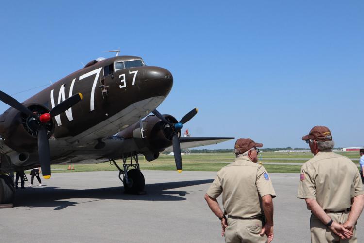 Geneseo Airshow returns with aerobatics, tributes to warbirds | Local ...