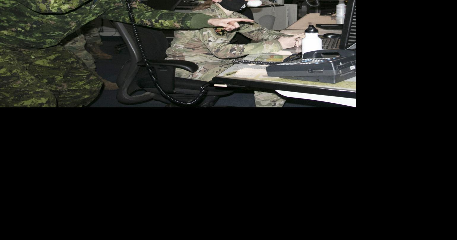 Reindeer alert: NY Air Guard members will help NORAD track Santa Claus ...