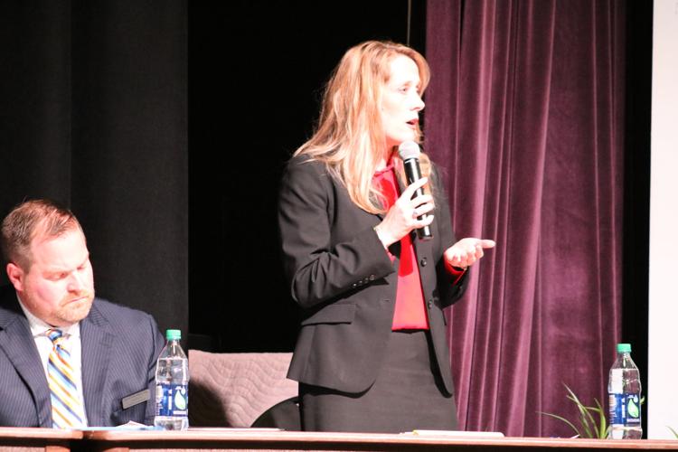 Candidates make their cases Judge hopefuls talk priorities at forum ...
