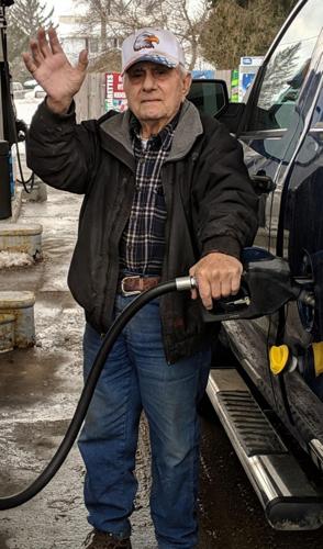 Operation Well Wishes: Veterans' community to honor one of their own on ...