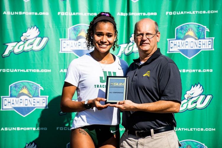 COLLEGE REPORT: Record-holder Palotti enters final season at ...