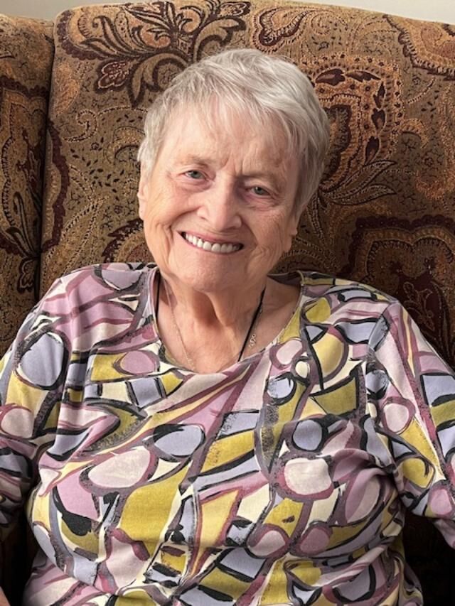 Marlene Arnold Hamilton | Obituaries | thelcn.com