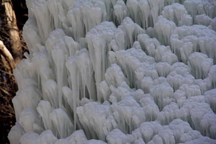 Ice volcano returns to Letchworth Park | Hydrography | thelcn.com