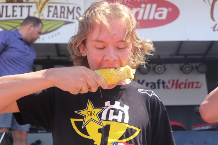 WATCH: Poppin' good fun at Avon Corn Festival | Top Story | thelcn.com
