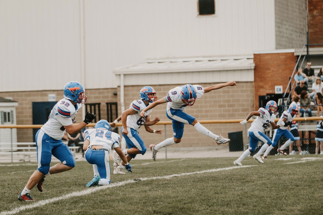 H.S. FOOTBALL: Medina, Attica/Alexander, Le Roy, Hornell remain perfect ...