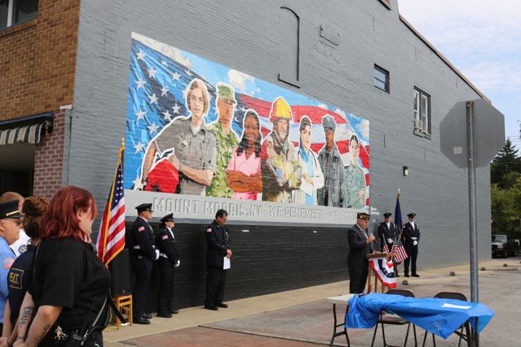 Mount Morris mural honors first responders | Entertainment | thelcn.com