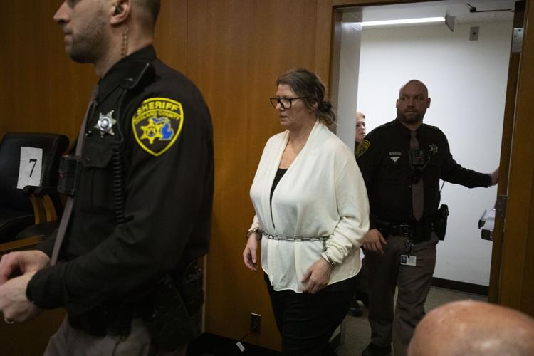 Parents of Oxford High School shooter sentenced to 10-15 years in ...