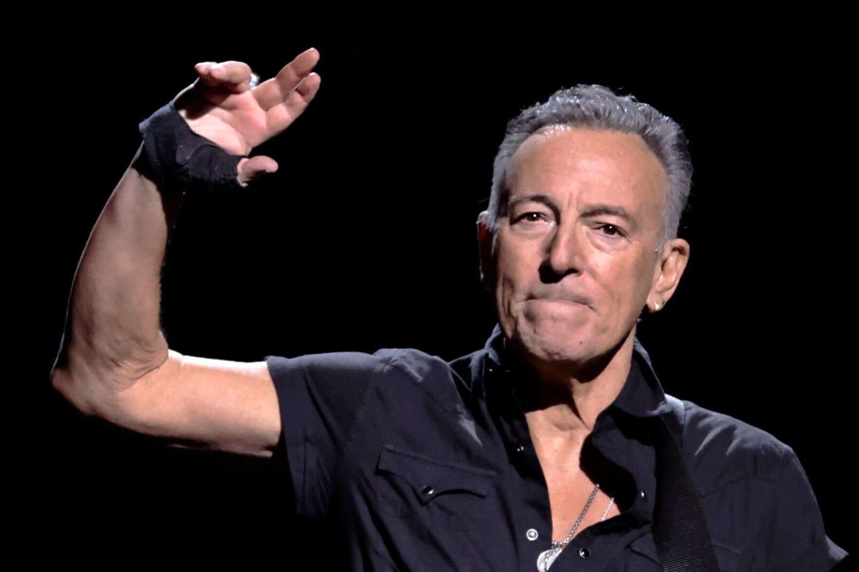 Bruce Springsteen releases incendiary protest song ‘Streets of ...